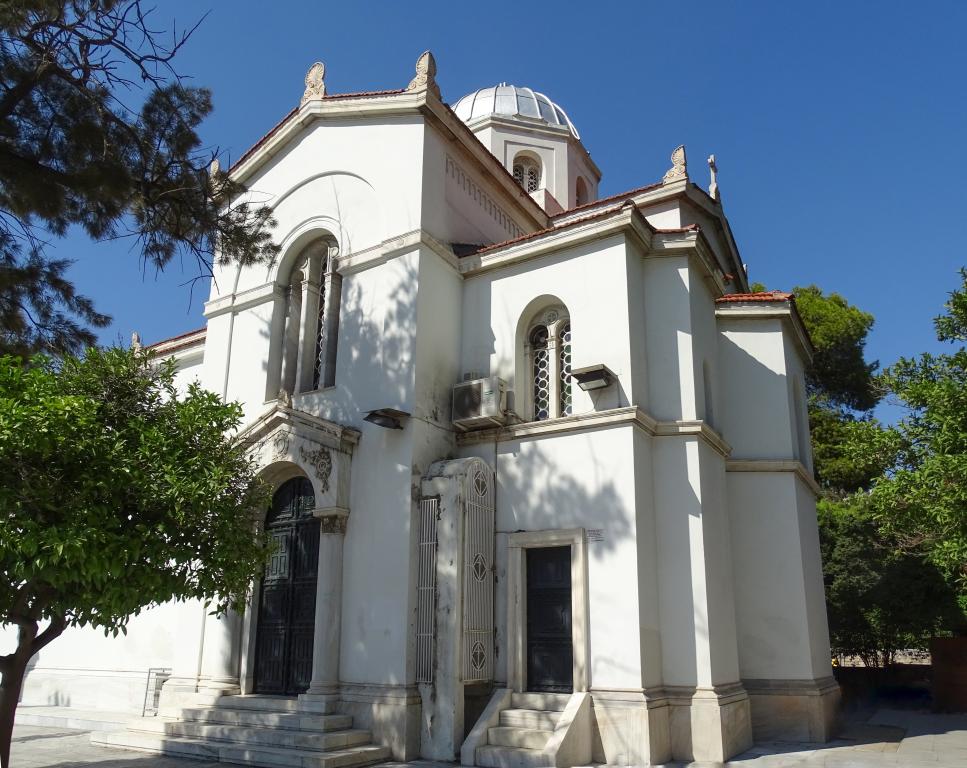 Ι. Ναός Αγίου Γεωργίου Ριζαρείου Εκκλησιαστικής Σχολής, λεωφόρος ...